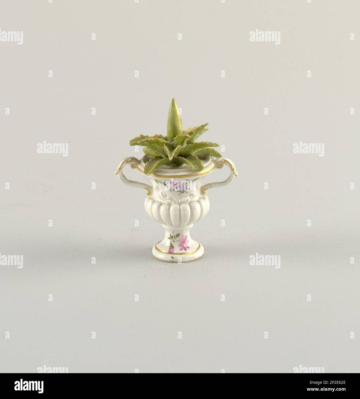 Pot, 18th century Stock Photo - Alamy