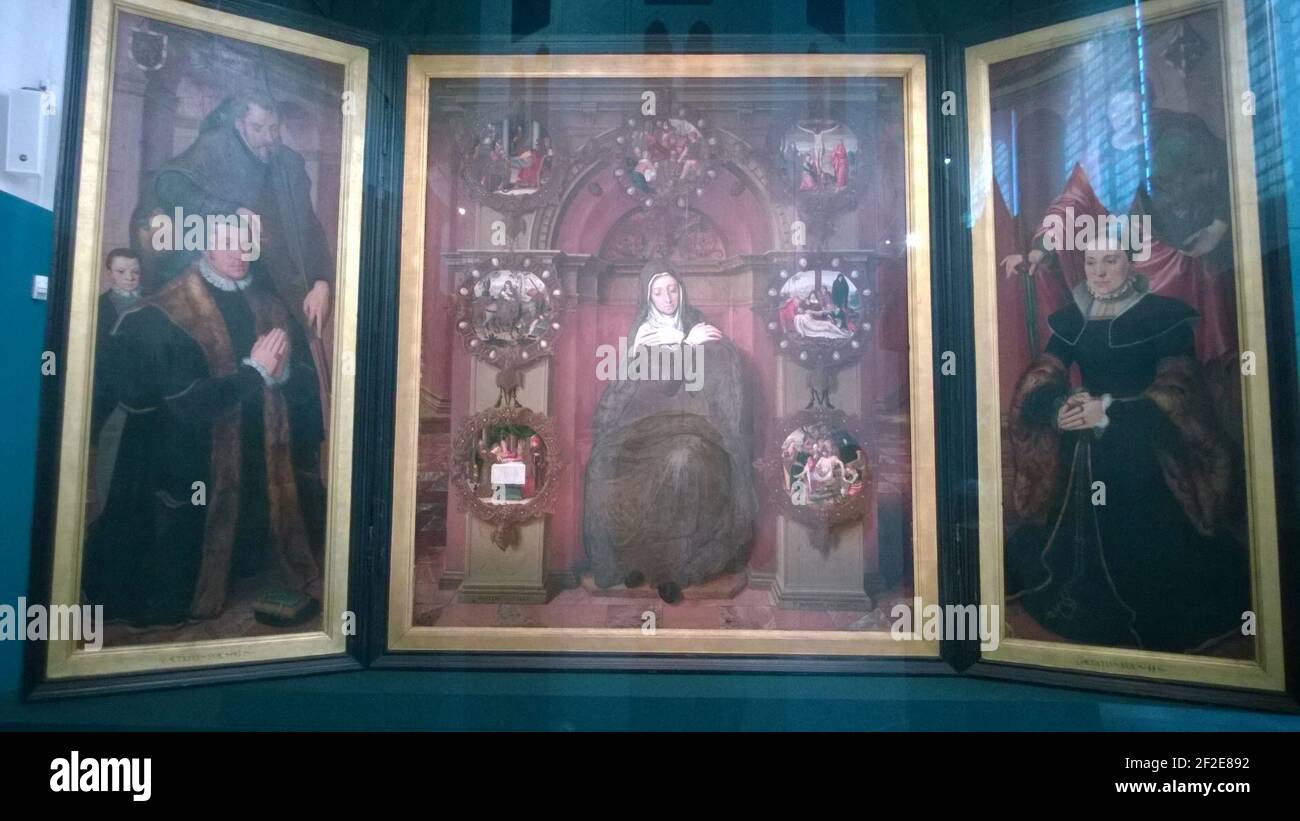 Pourbus - Triptych Maria of the Seven Sorrows Stock Photo - Alamy