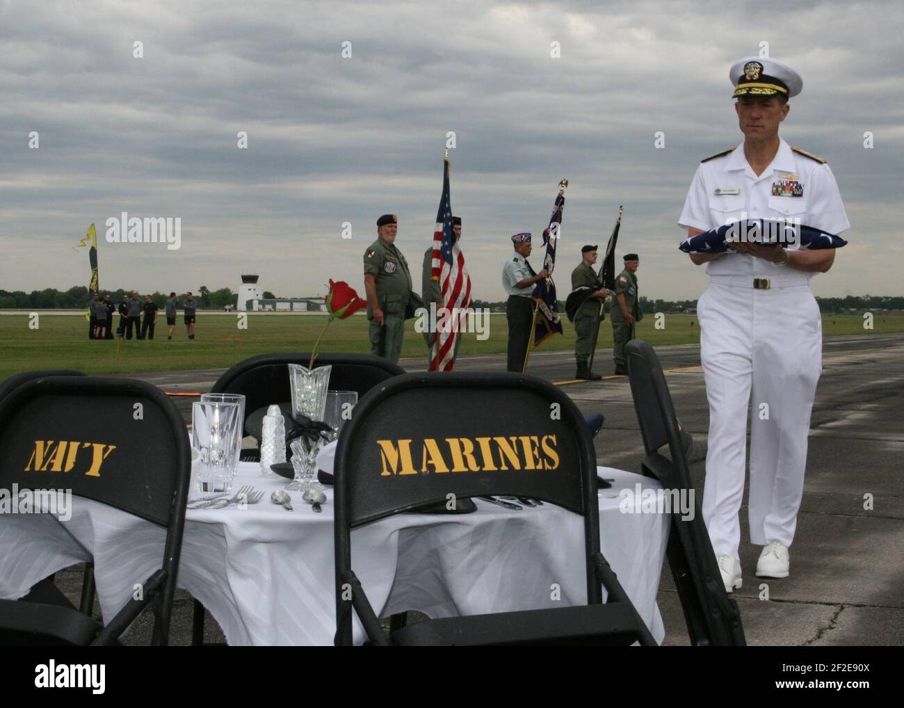 Pow mia table hi-res stock photography and images - Alamy