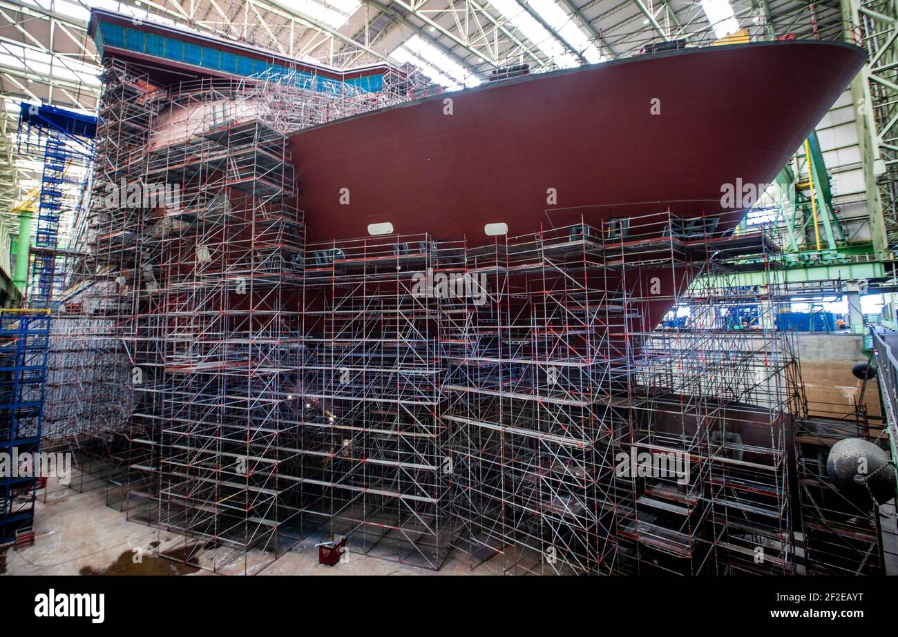 Global shipping crisis hi-res stock photography and images - Alamy