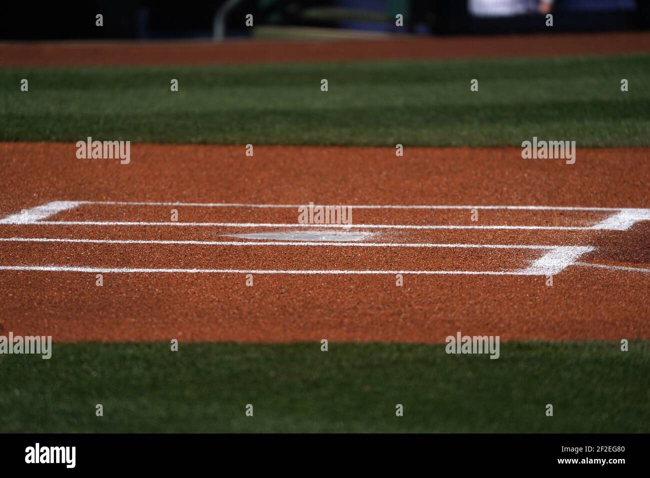 Home plate hi-res stock photography and images - Alamy