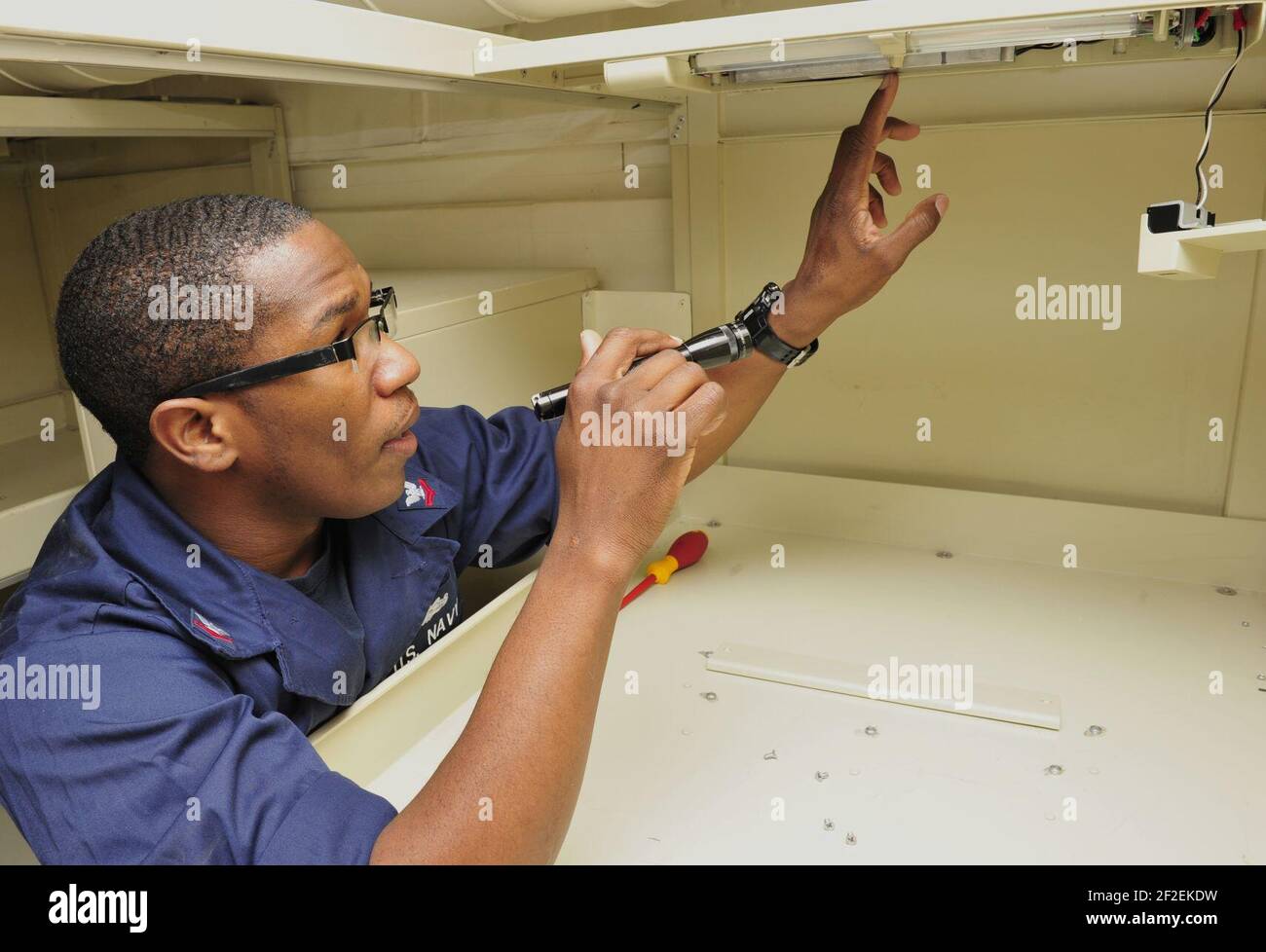 Pre-commissioning Unit Gerald R. Ford (CVN 78) Sailors renovate ...
