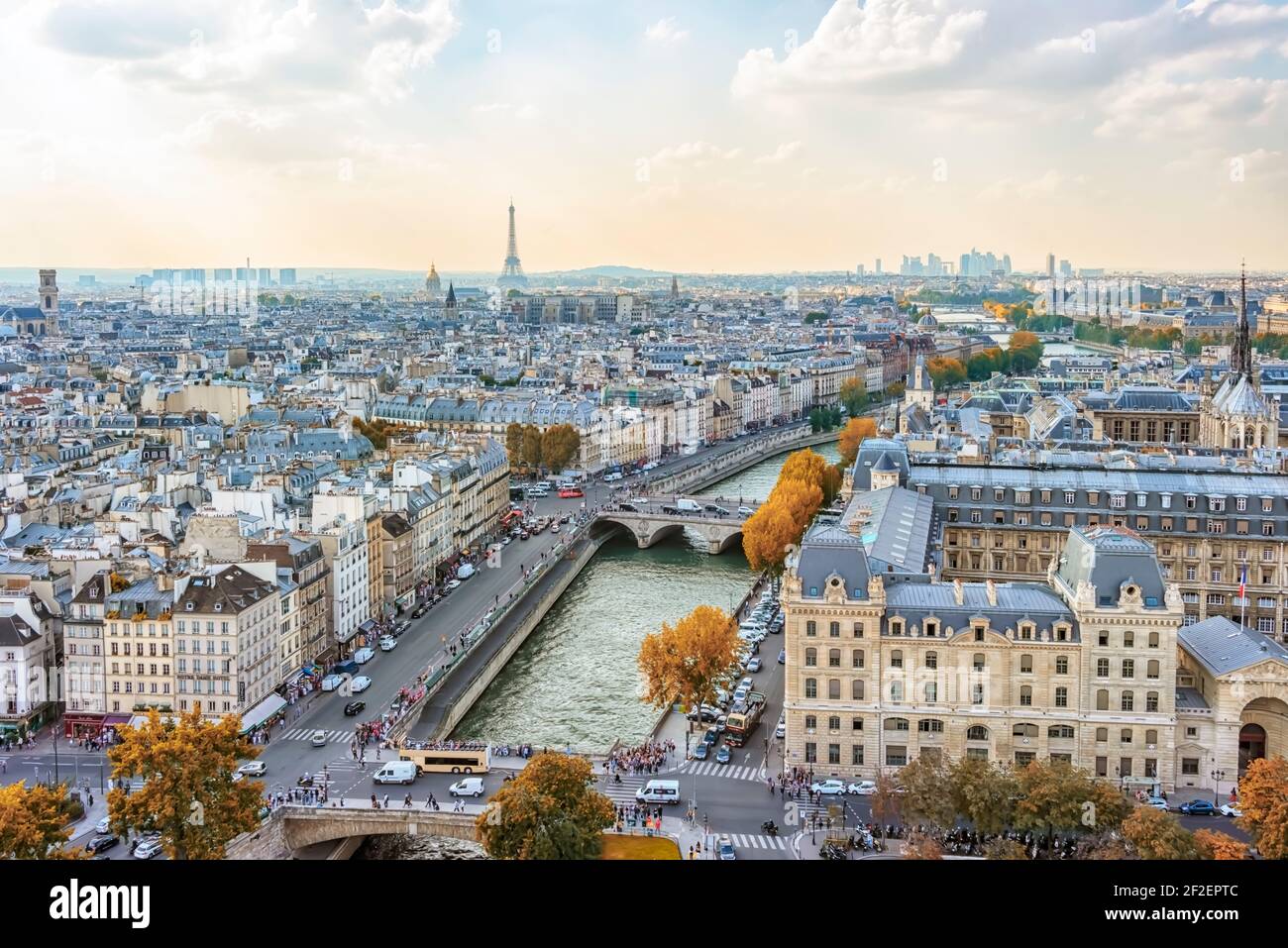 The cityscape of paris hi-res stock photography and images - Alamy