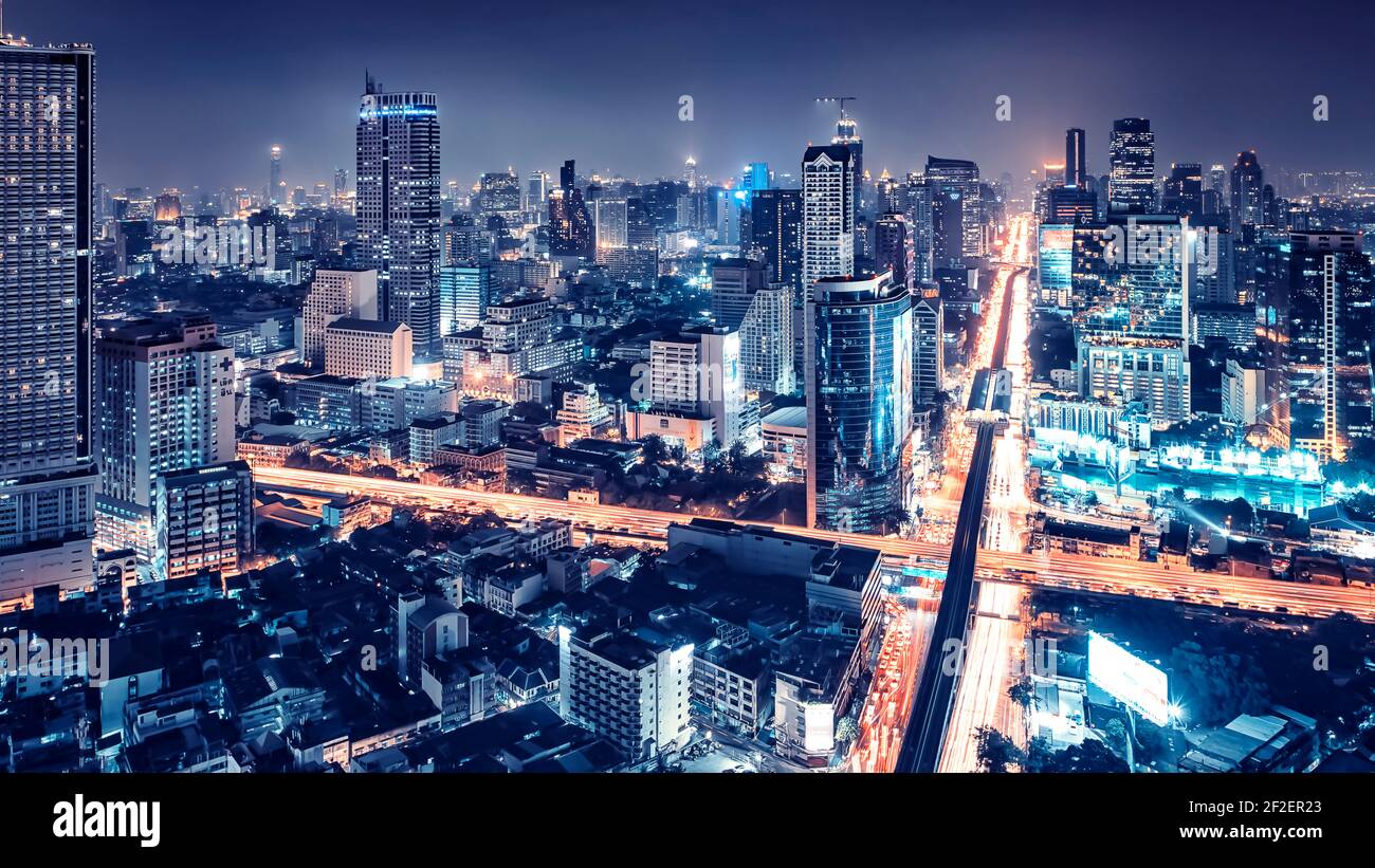 Bangkok bts bridge sathorn hi-res stock photography and images - Alamy