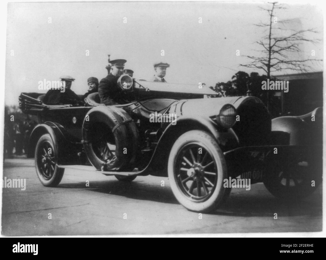President & Mrs. Wilson on first auto ride after his illness Stock ...