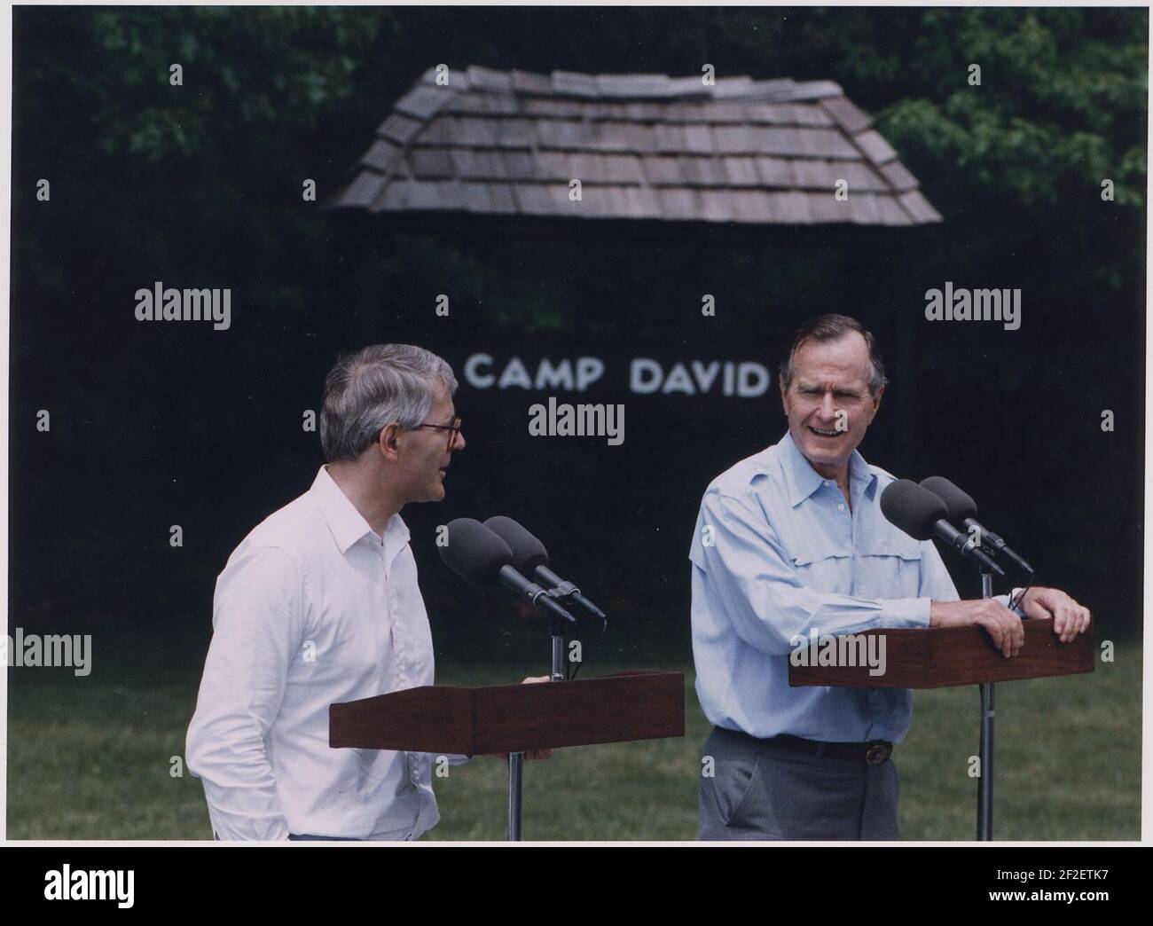John major george bush hi-res stock photography and images - Alamy