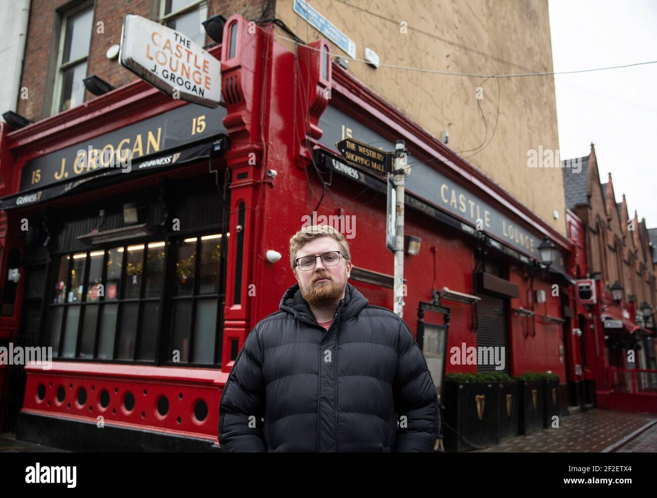 Grogan’s castle lounge dublin hi-res stock photography and images - Alamy