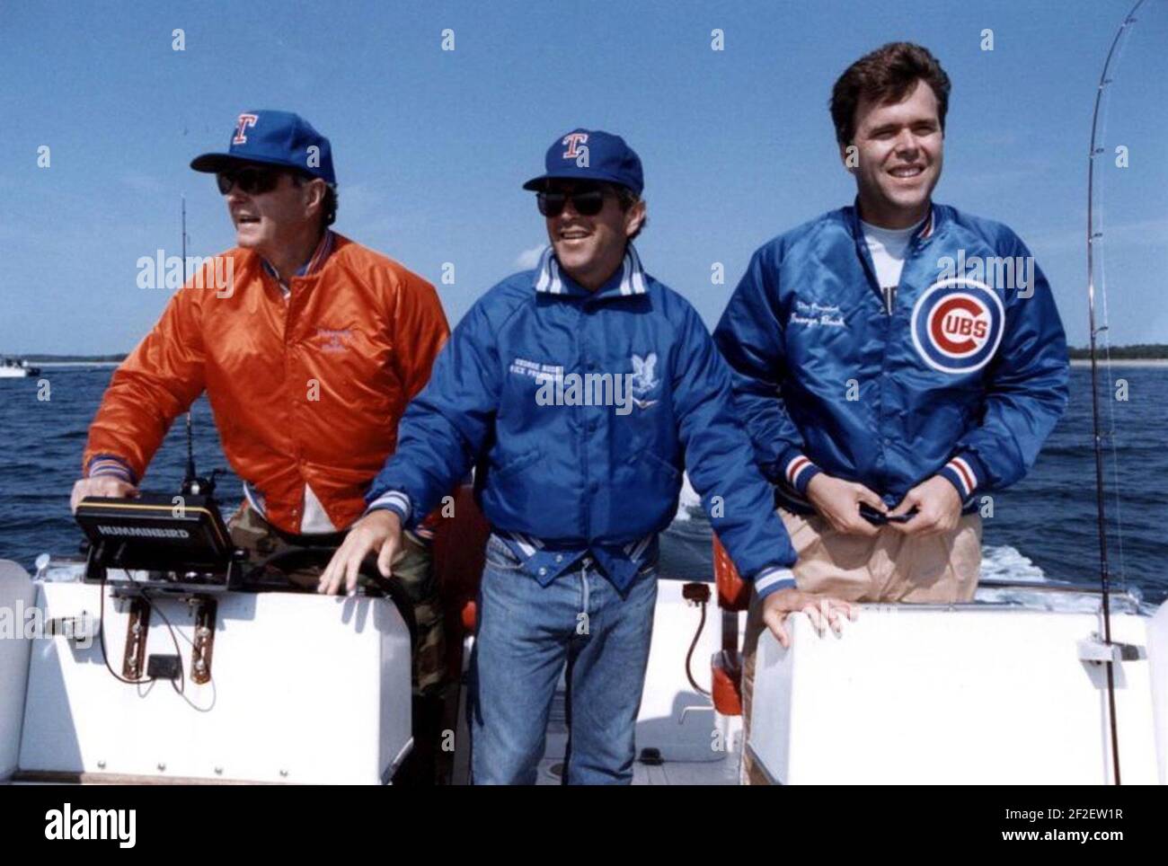 President George H. W. Bush with his sons Stock Photo - Alamy