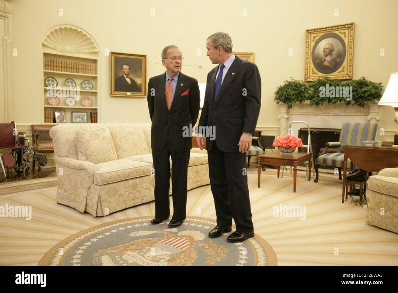 President George W. Bush and Senator Ted Stevens welcome World War II ...