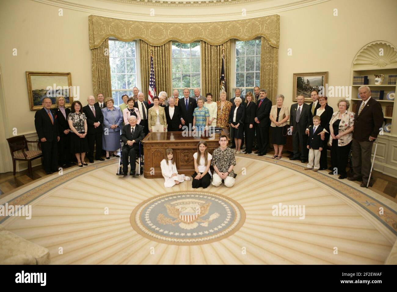 President George W. Bush and Senator Ted Stevens welcome World War II ...