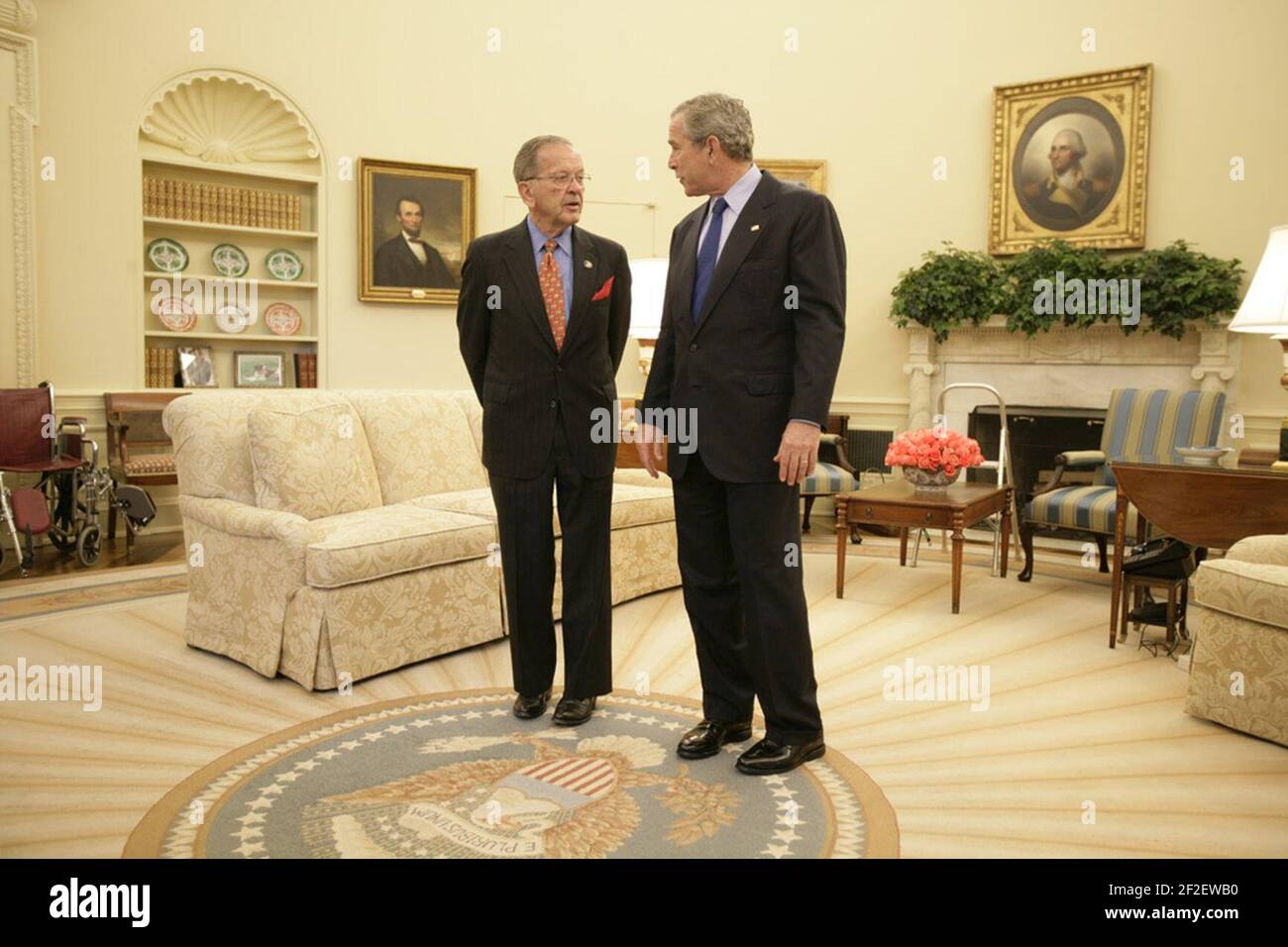 President George W. Bush and Senator Ted Stevens welcome World War II ...