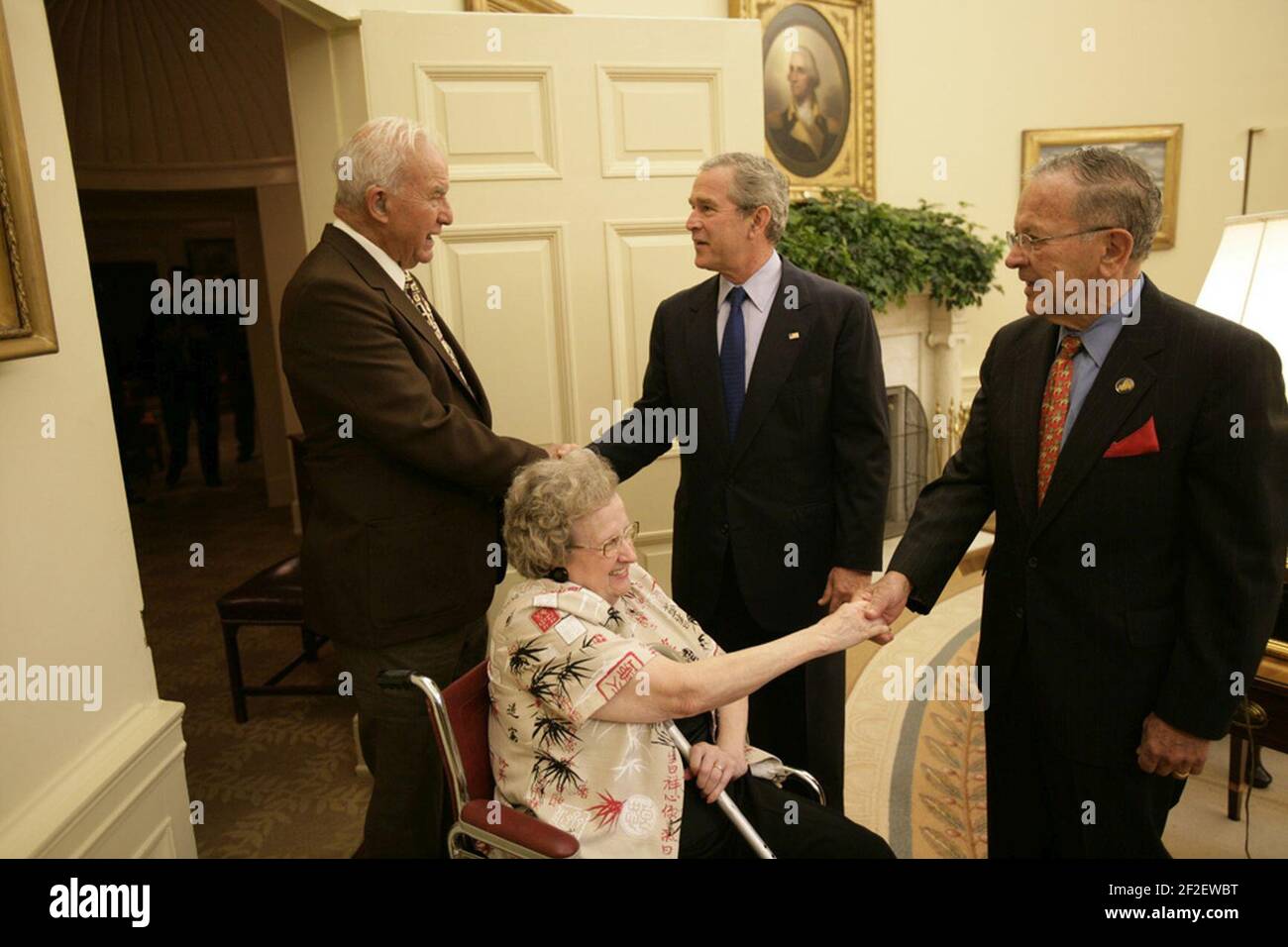 President George W. Bush and Senator Ted Stevens welcome World War II ...
