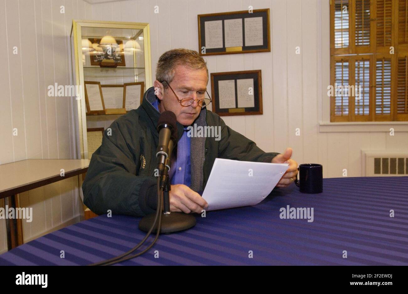 President George W. Bush and Weekly Radio Address Stock Photo - Alamy