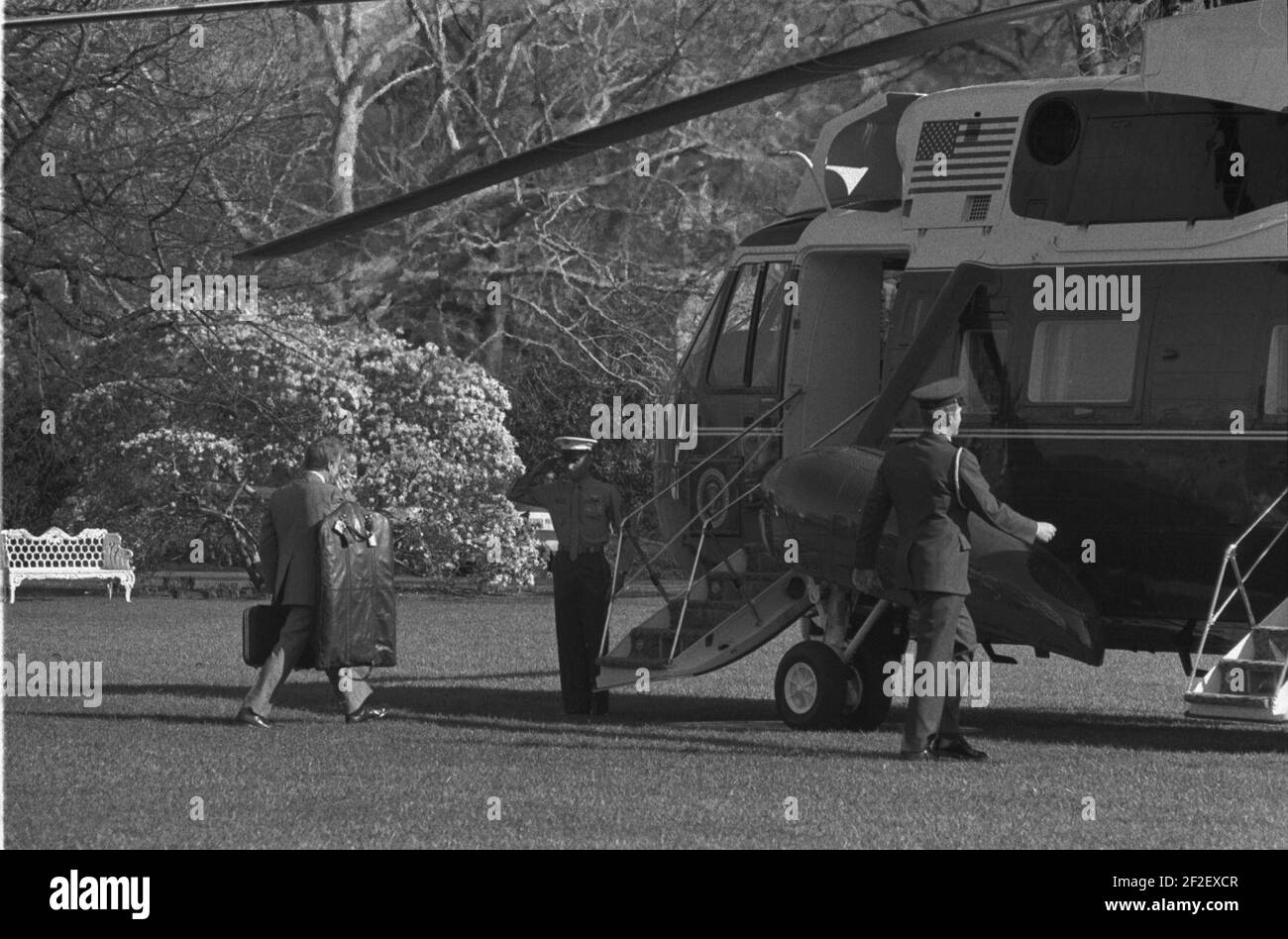 President Jimmy Carter Boarding Marine One Carrying Luggage Stock Photo ...
