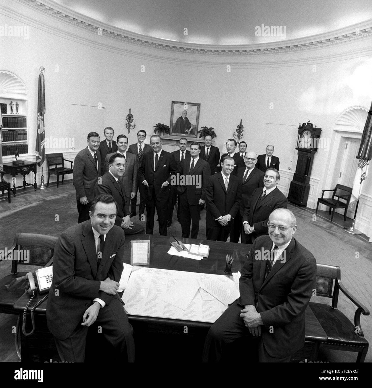 President Johnson posing with staff 1969 Stock Photo - Alamy