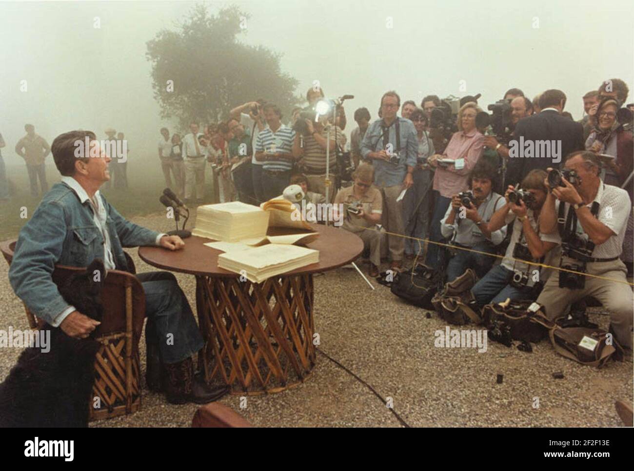 President Reagan meets with the Press 1981 Stock Photo - Alamy