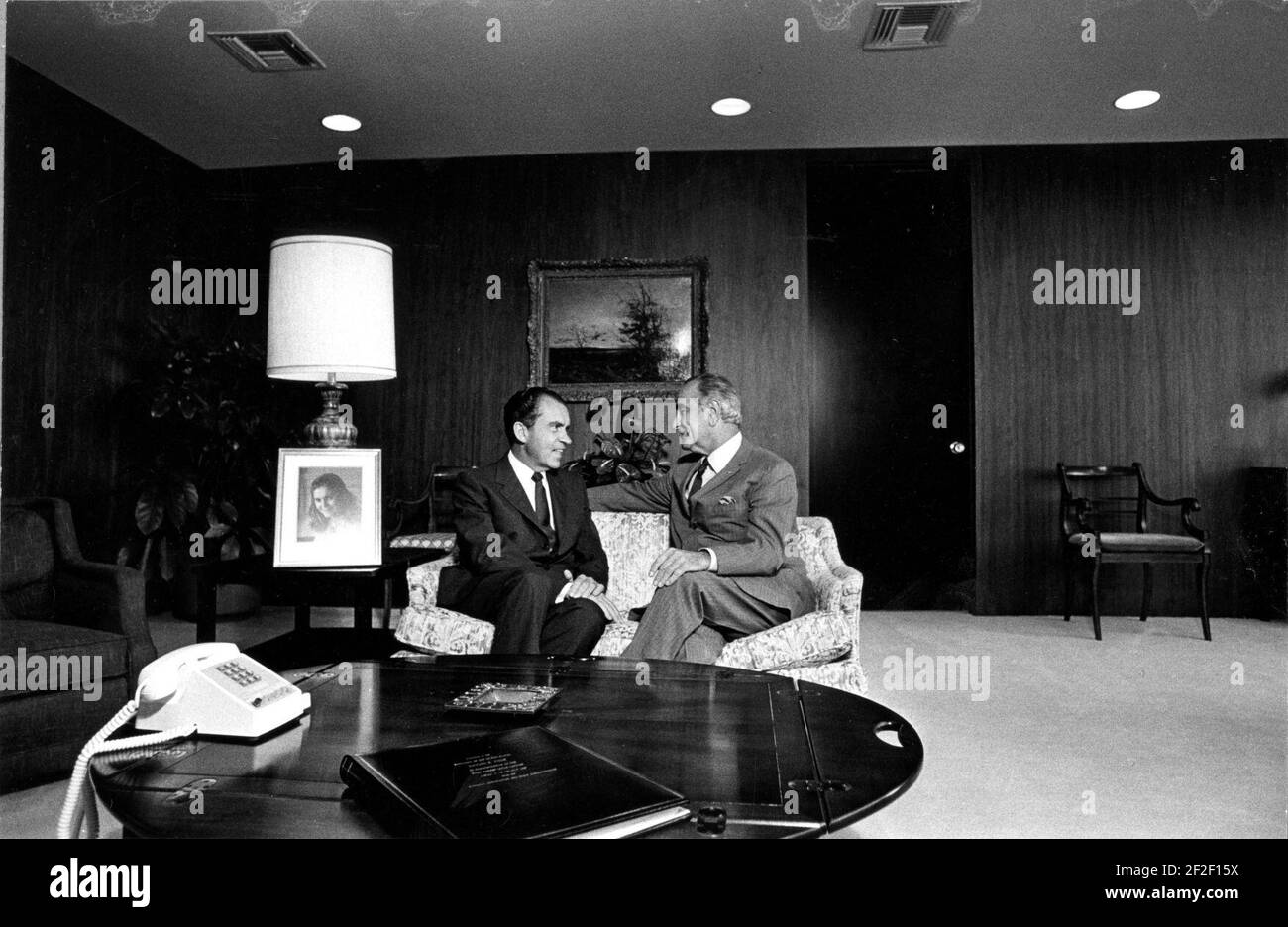 President Richard Nixon and former President Lyndon Johnson in the ...