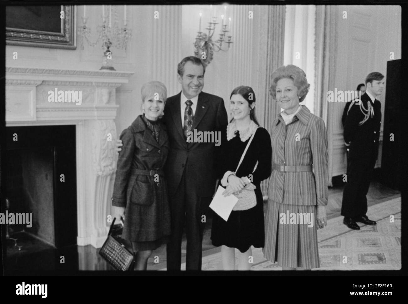 President Richard Nixon and First Lady Pat Nixon with Actresses Debbie ...