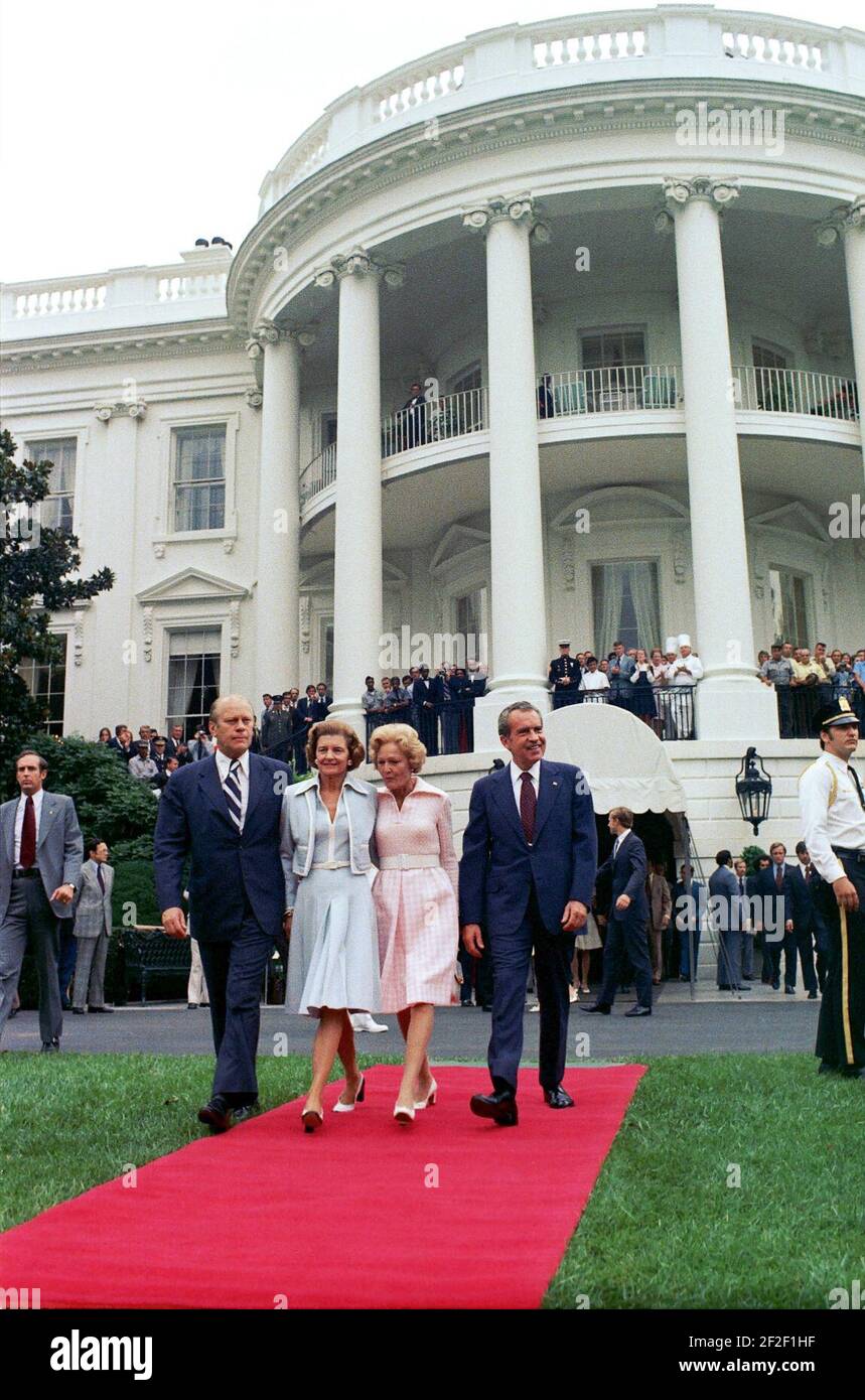 President Richard Nixon, Pat Nixon, Vice President Gerald Ford, and ...