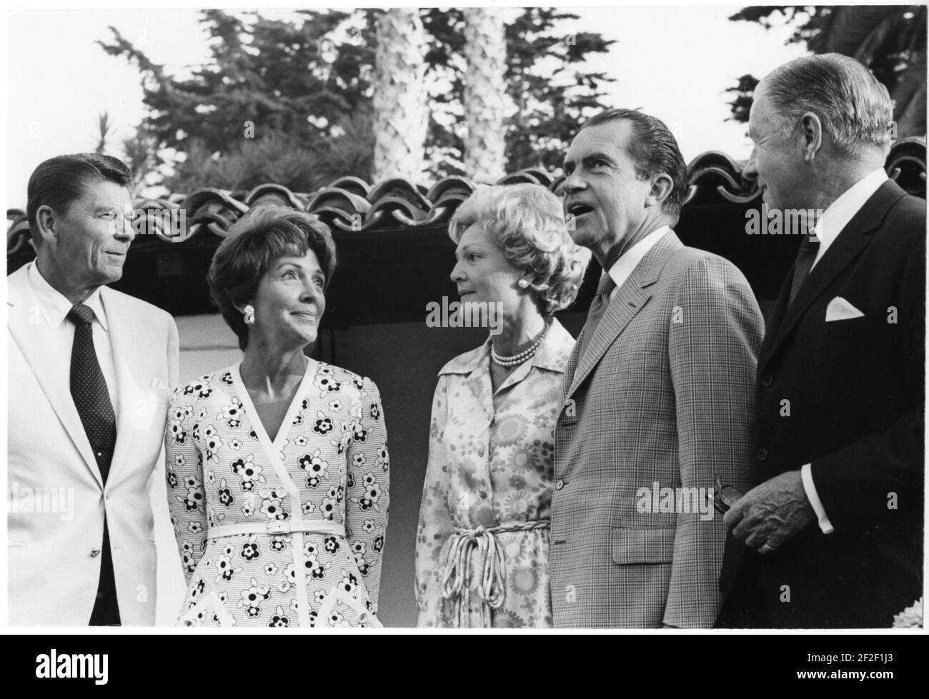President Richard Nixon, Pat Nixon, Ronald Reagan, Nancy Reagan, and ...