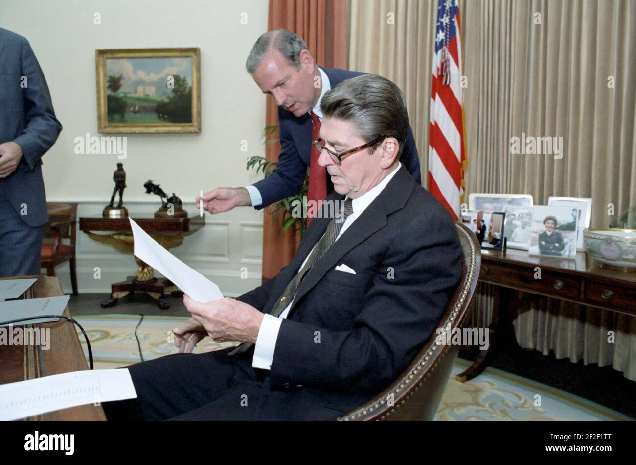 President Ronald Reagan and James Baker Stock Photo - Alamy