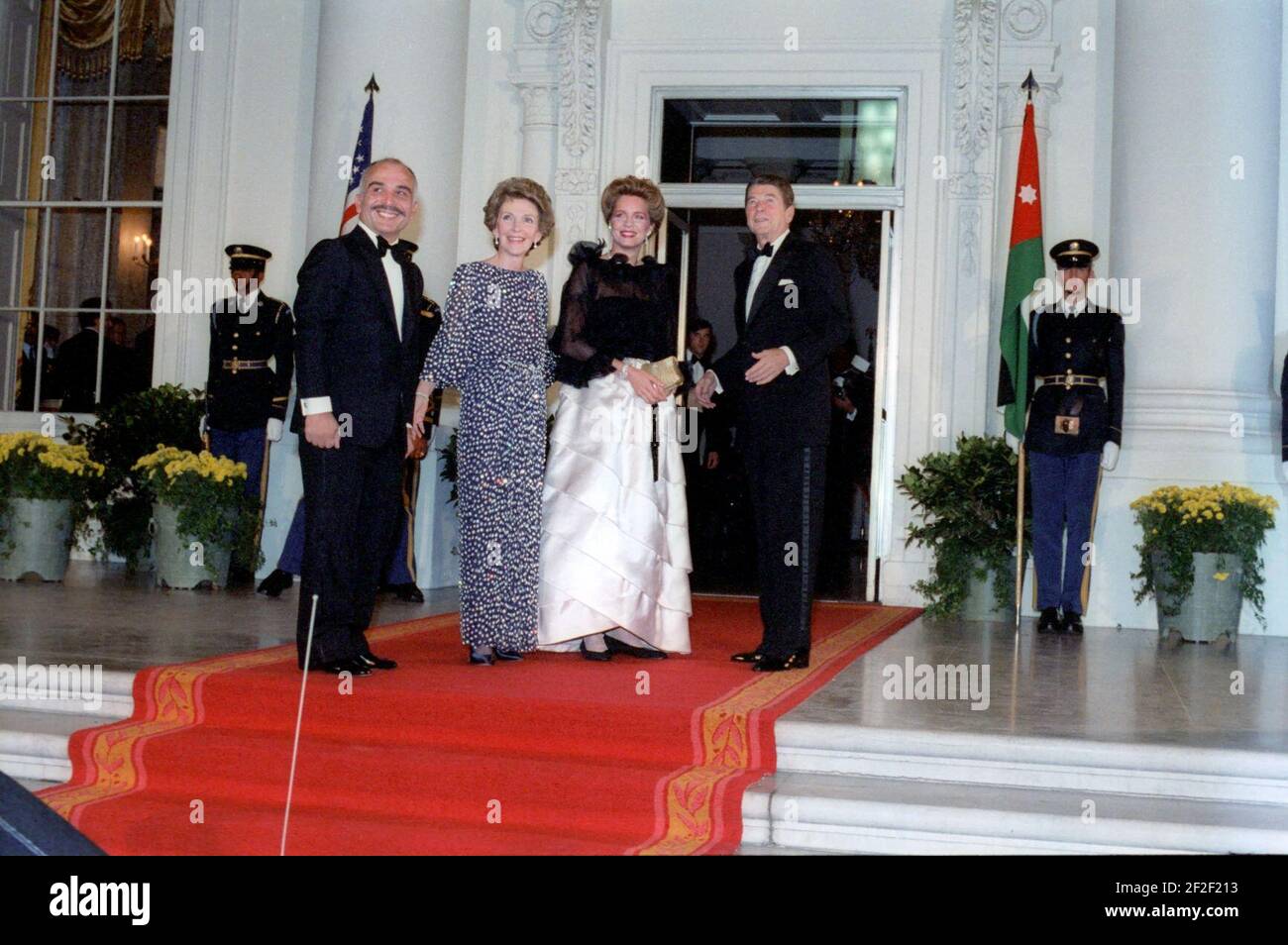 President Ronald Reagan and Nancy Reagan greet King Hussein I and Queen ...