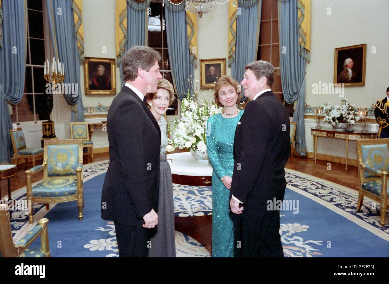 President Ronald Reagan And Nancy Reagan With Bill Clinton And Hillary