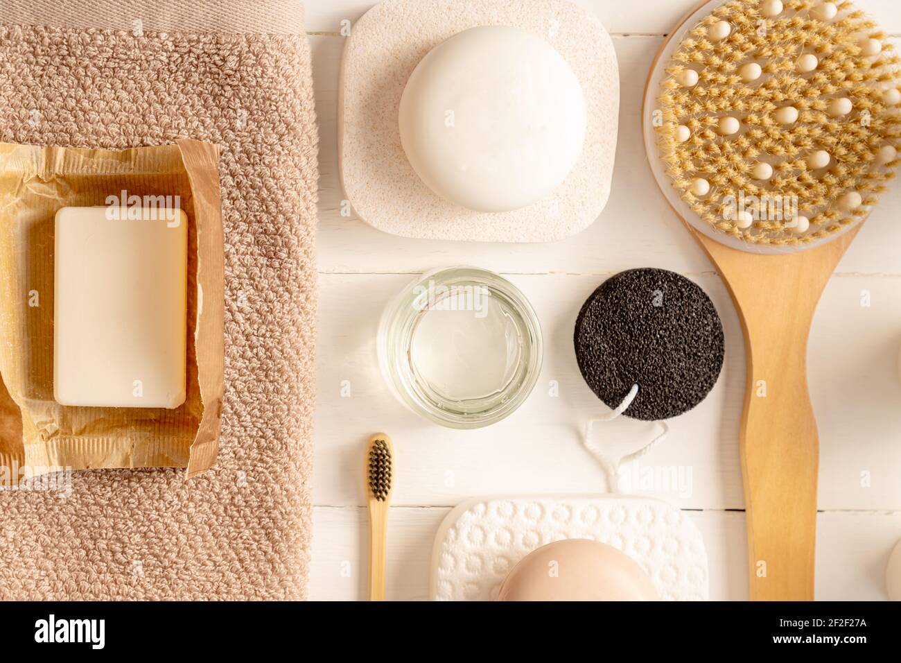 Flat lay spa composition hi-res stock photography and images - Alamy