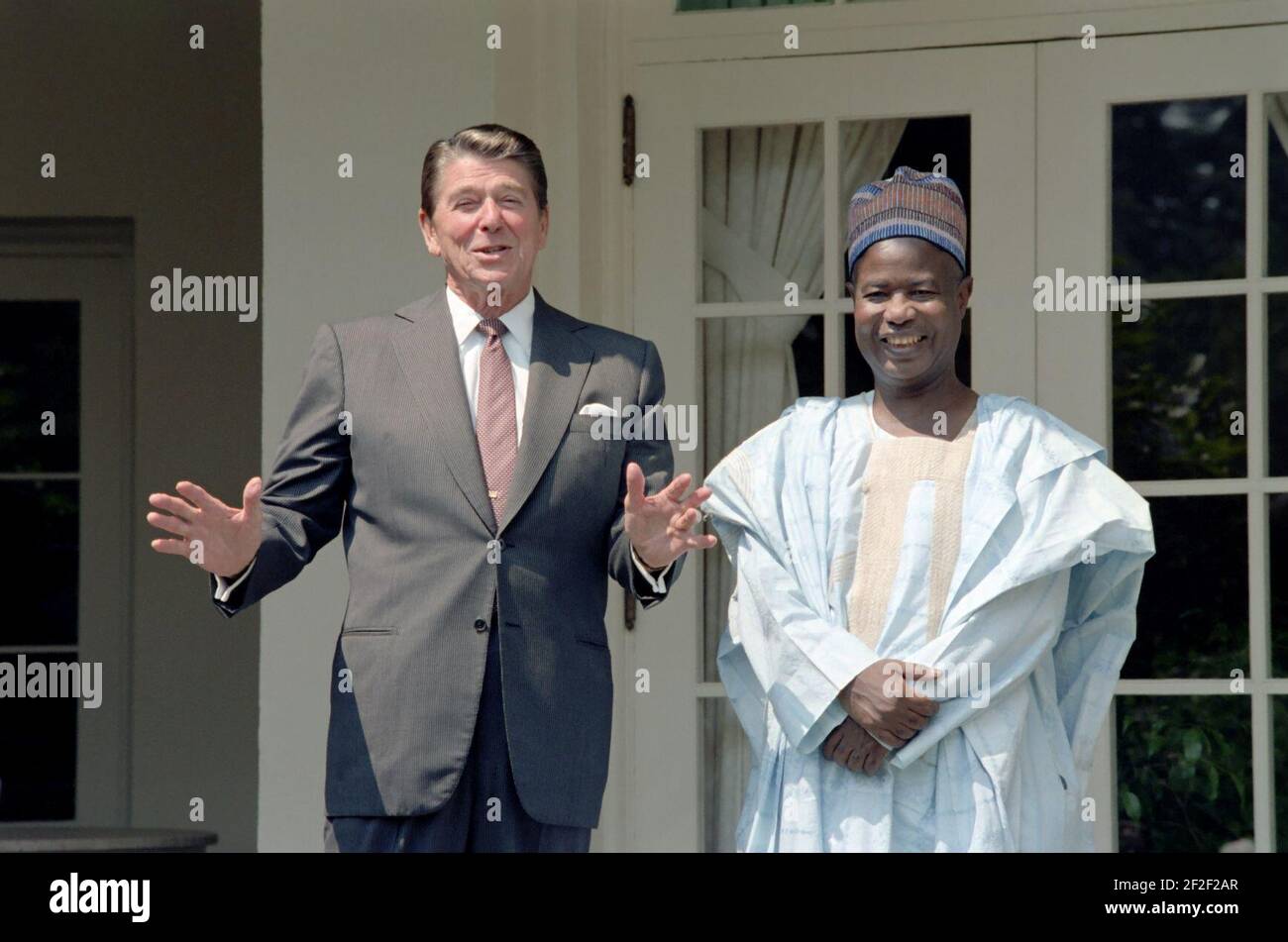 President Ronald Reagan and President Ahmadou Ahidjo Stock Photo - Alamy