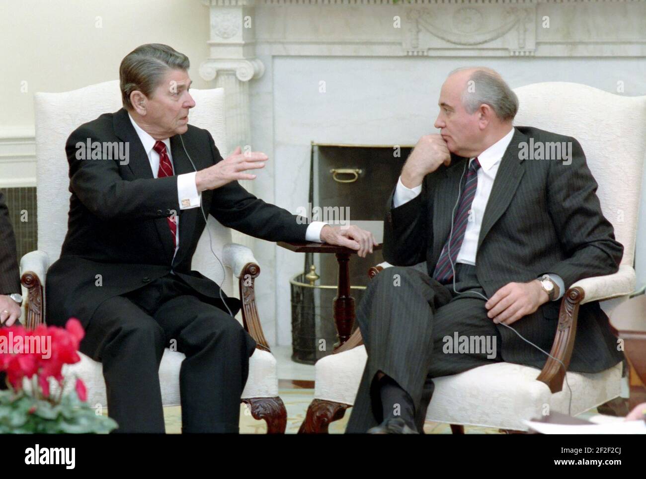 President Ronald Reagan and Soviet General Secretary Mikhail Gorbachev ...