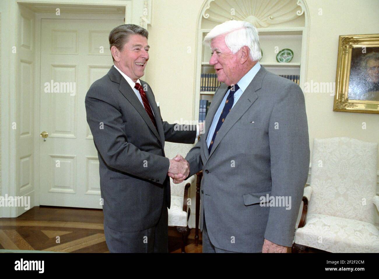 President Ronald Reagan and Tip O'Neill Stock Photo - Alamy