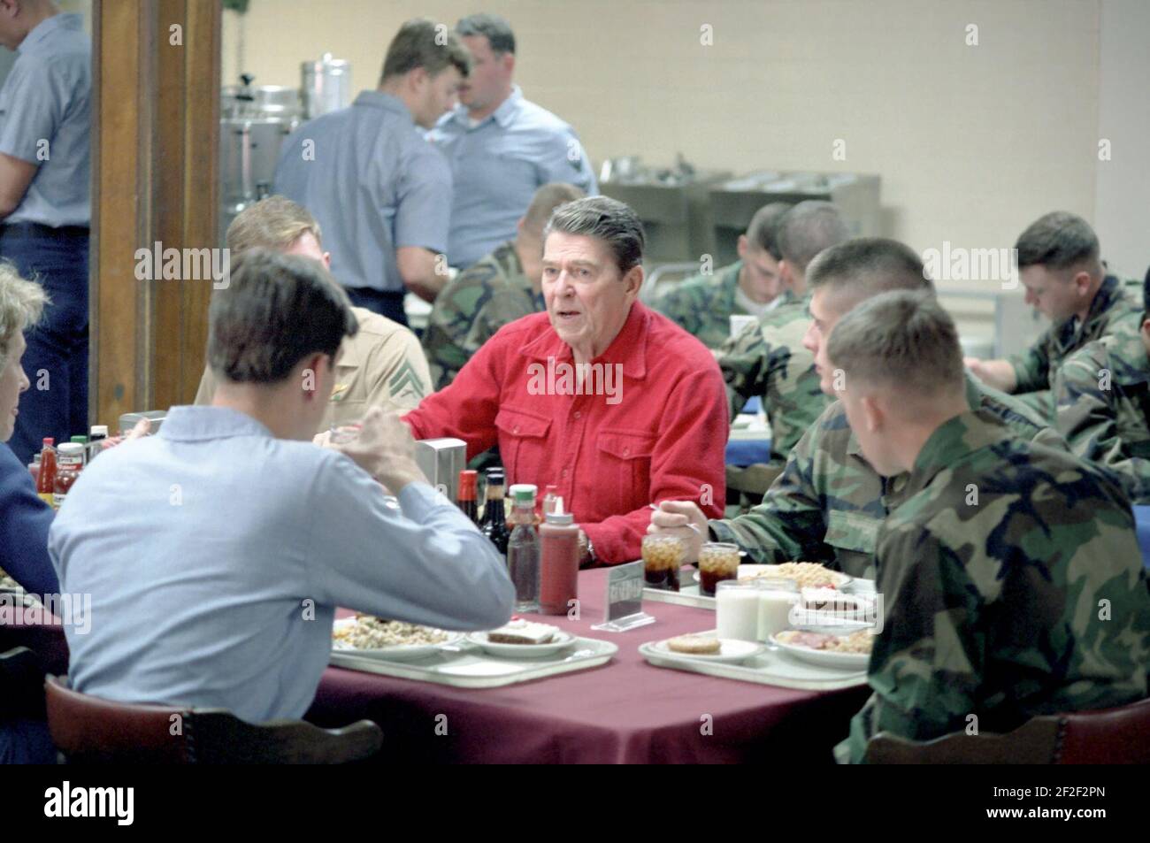 Ronald Reagan Lunch High Resolution Stock Photography and Images - Alamy