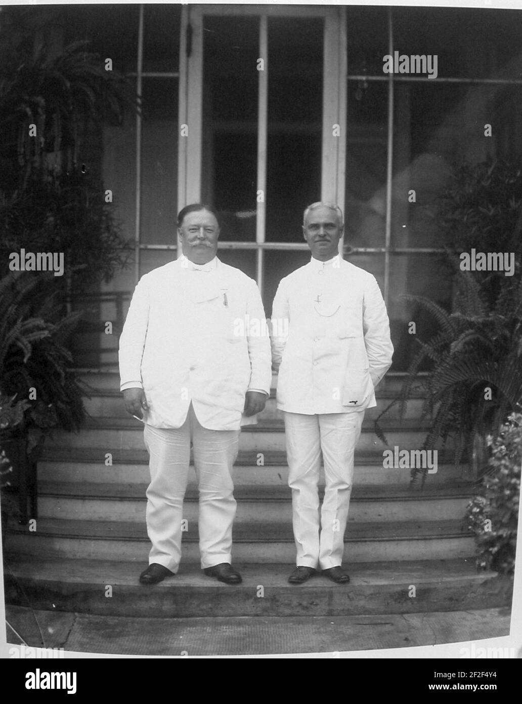 President William Howard Taft and Colonel George Goethals Stock Photo ...