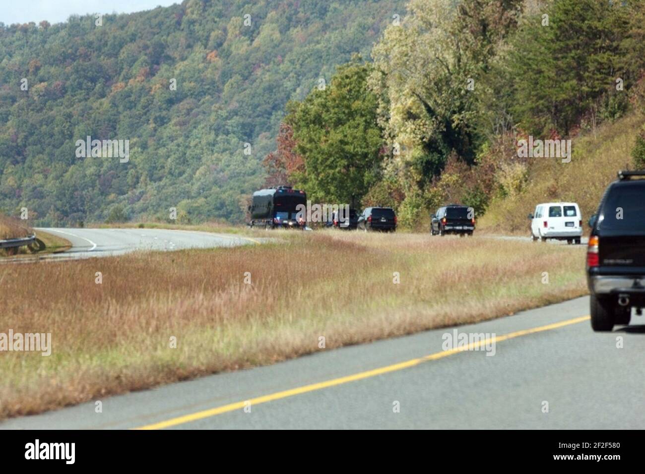 Presidential bus motorcade Stock Photo - Alamy