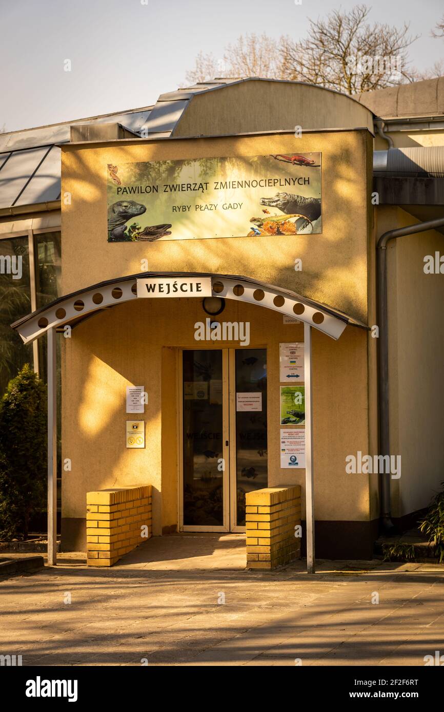 POZNAN, POLAND - Mar 10, 2021: Entrance to a closed reptile house in ...