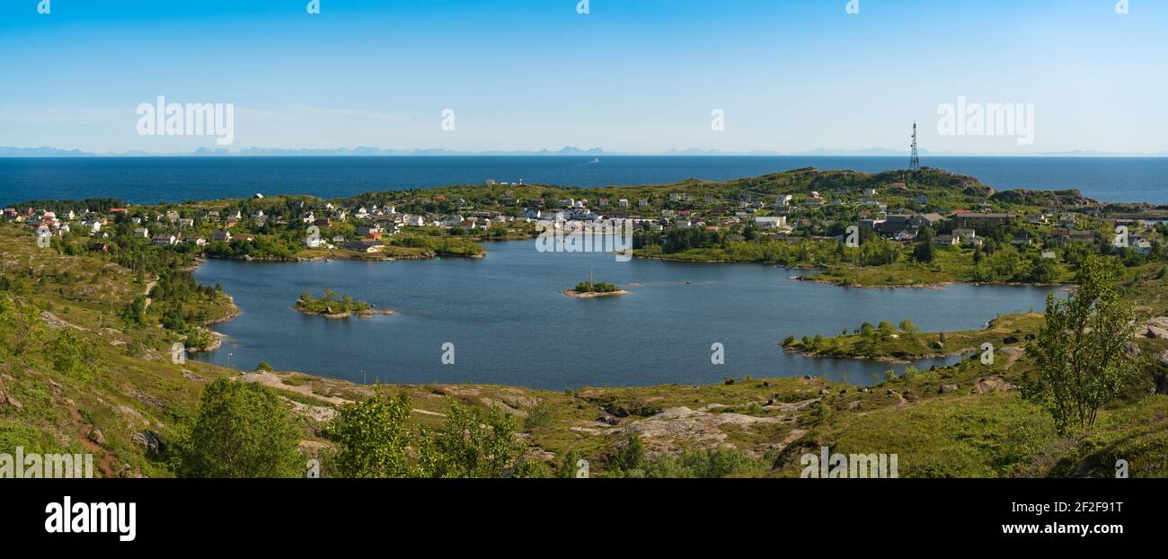 Wide panoramic view of the lake Sorvagvatnet and fishing town Sorvagen ...