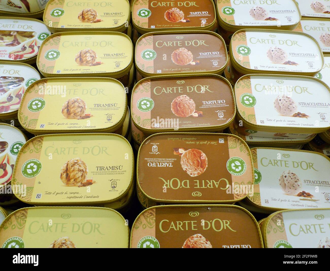 Frozen food boxes hi-res stock photography and images - Alamy