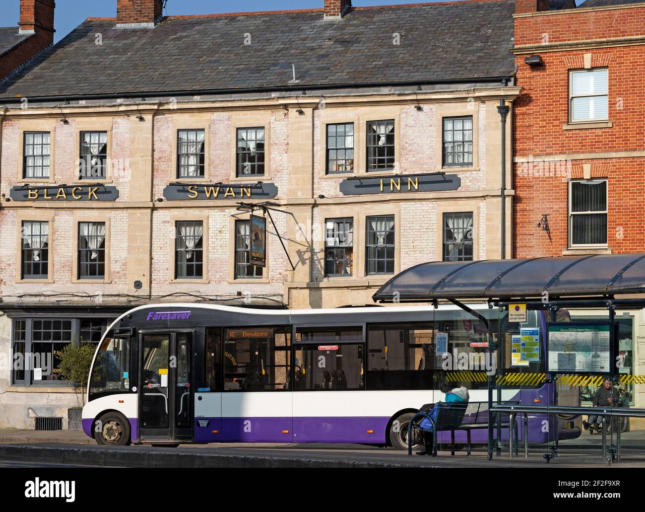 Single-decker Faresaver bus town centre bus stop, Market Place, Devizes ...