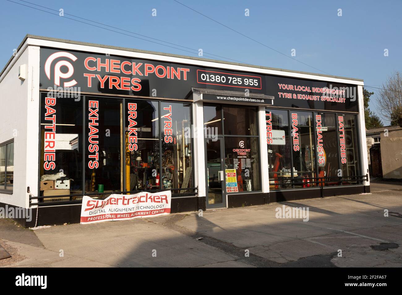 Car exhausts repair hi-res stock photography and images - Alamy