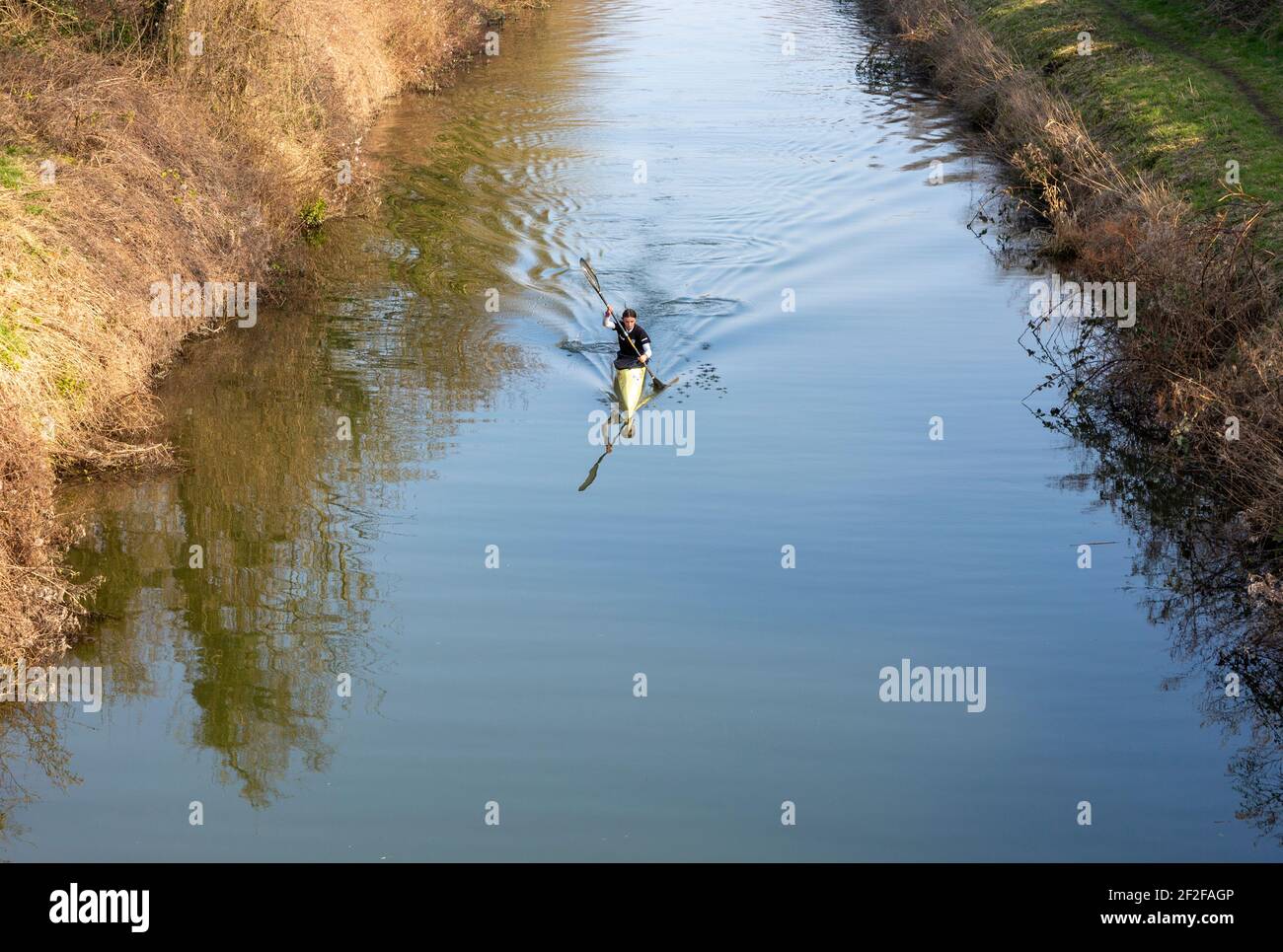 Female canoeist hi-res stock photography and images - Alamy