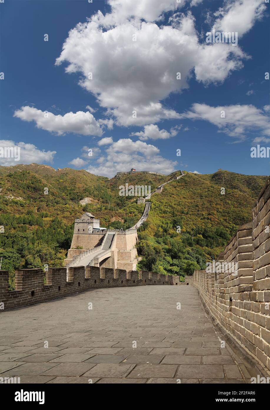 View of one of the most scenic sections of the Great Wall of China ...