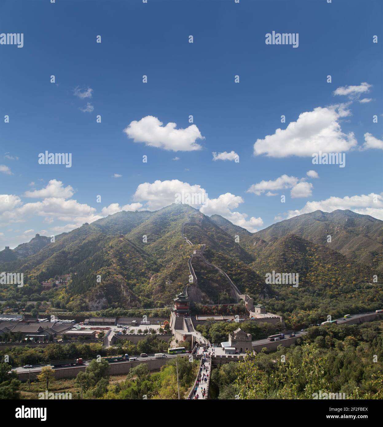 View of one of the most scenic sections of the Great Wall of China ...