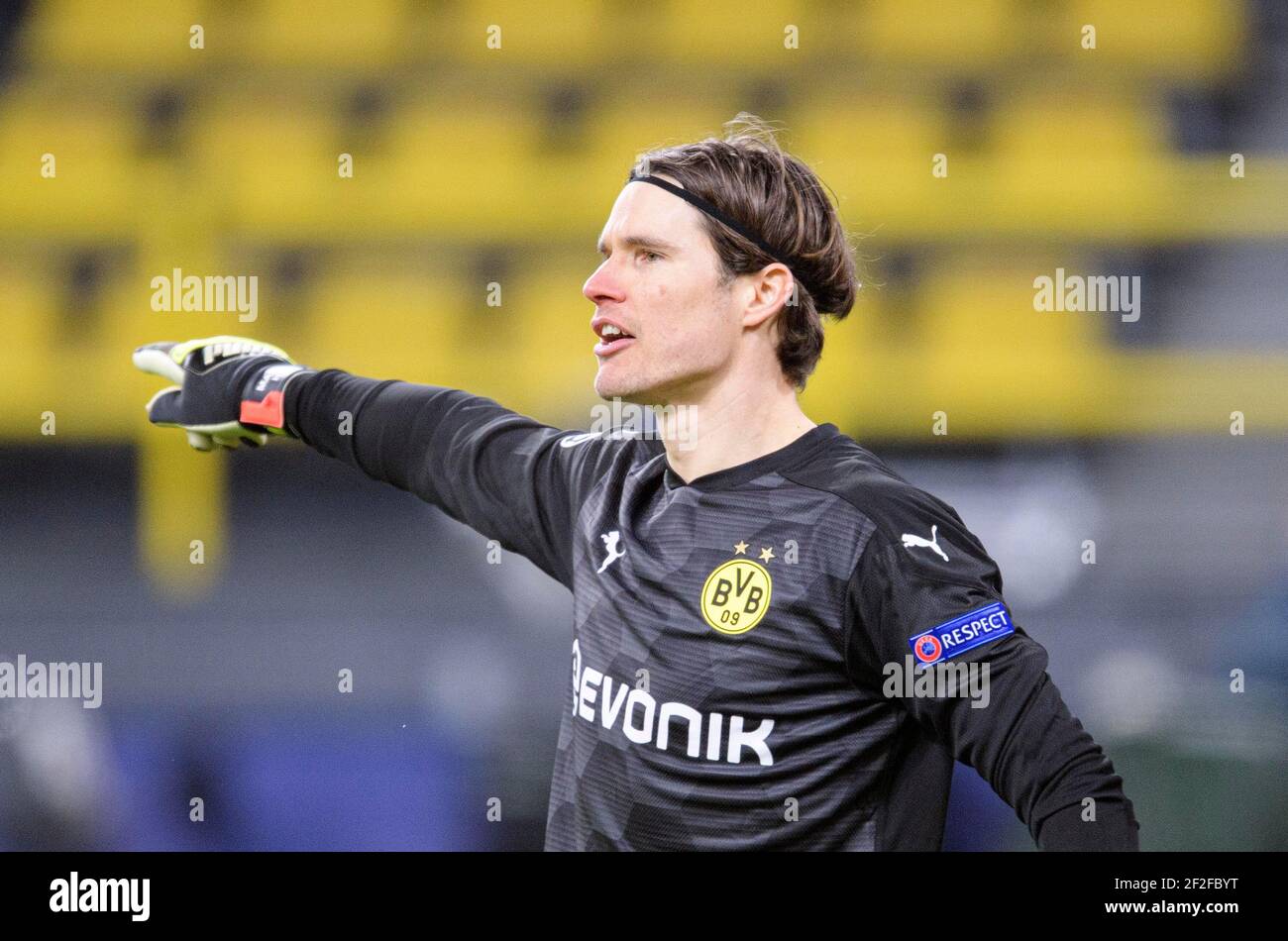 Thomas delaney footballer hi-res stock photography and images - Alamy
