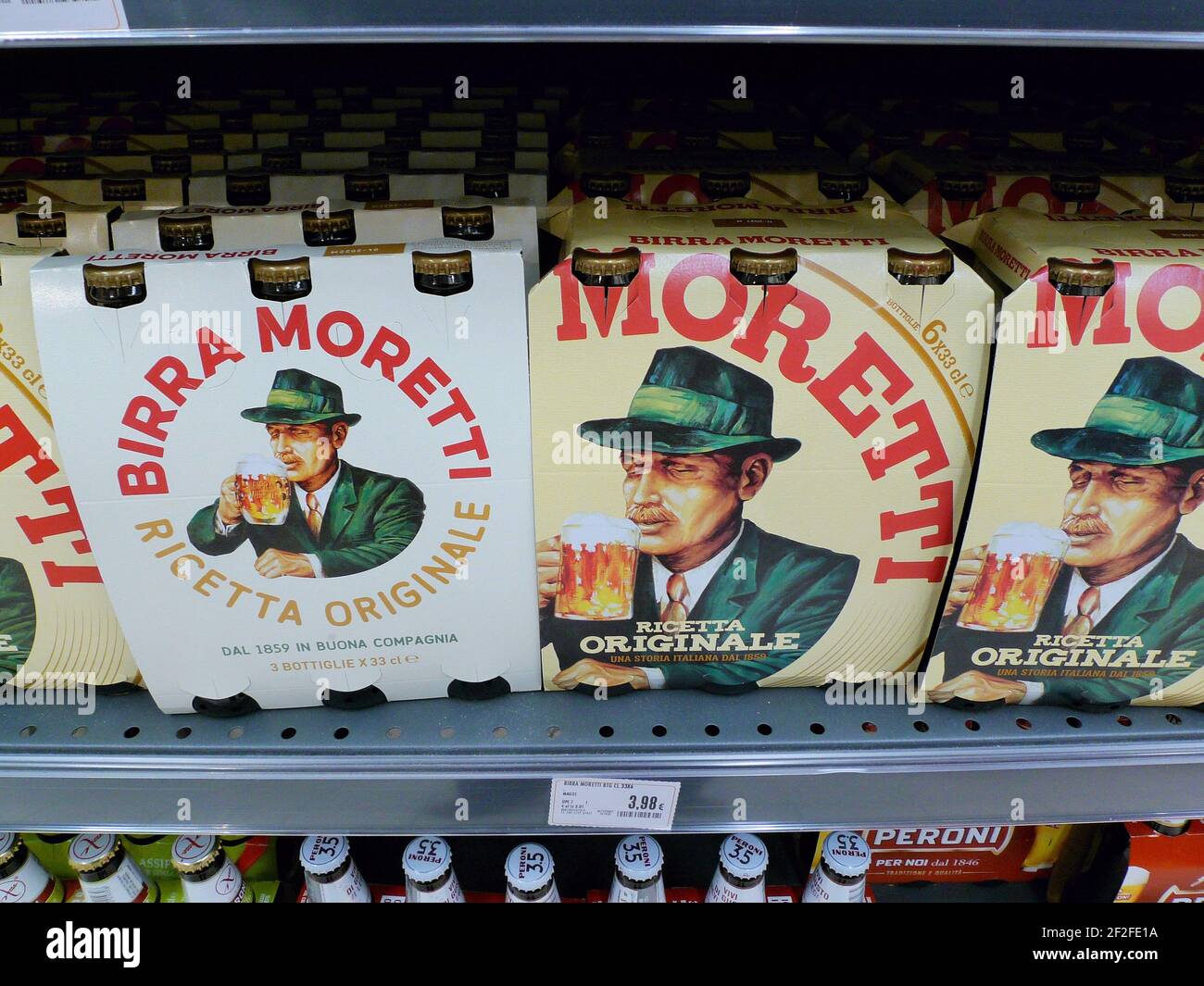 Moretti beer hi-res stock photography and images - Alamy