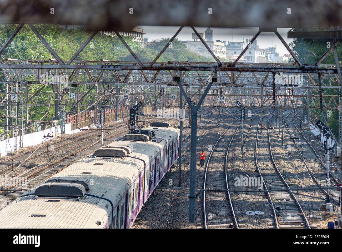 Mumbai aerial hi-res stock photography and images - Alamy