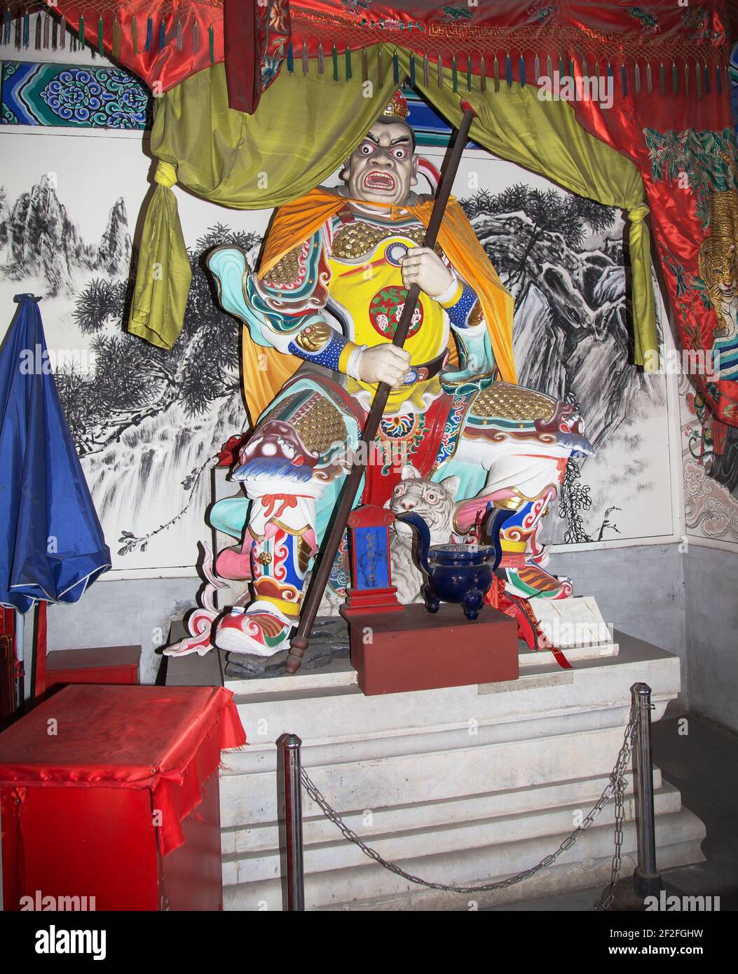 Dharmapala (protector of dharma), Buddhist temple in Beijing, China ...