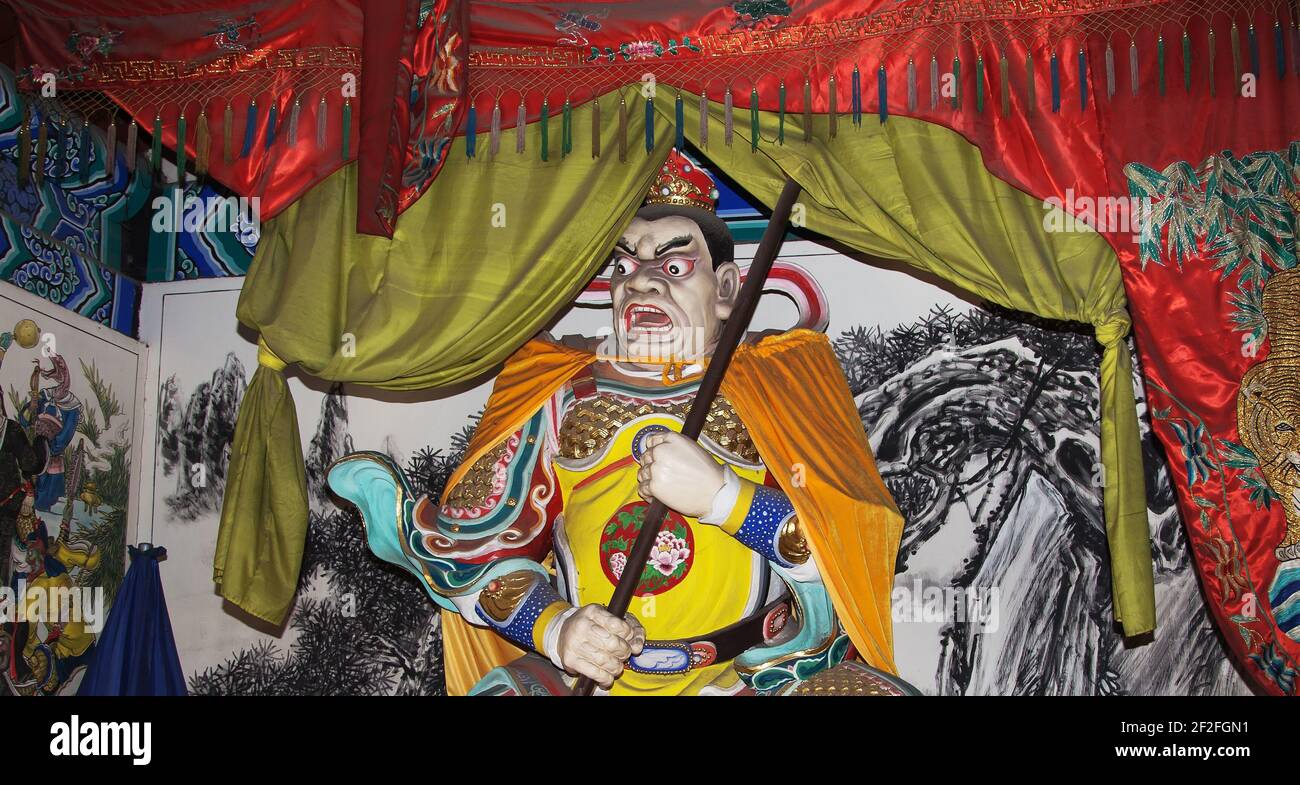 Dharmapala (protector of dharma), Buddhist temple in Beijing, China ...