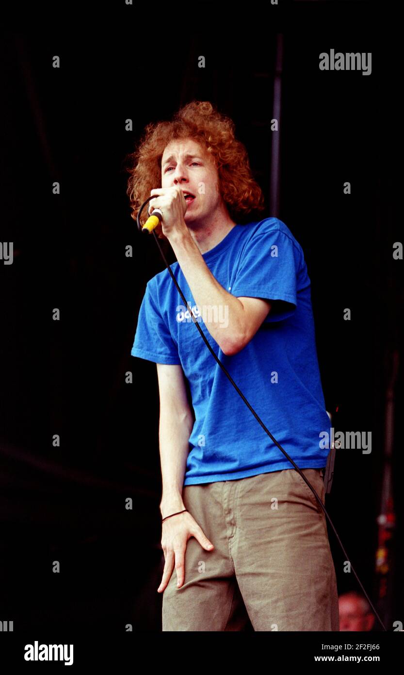 100 reasons band hi-res stock photography and images - Alamy