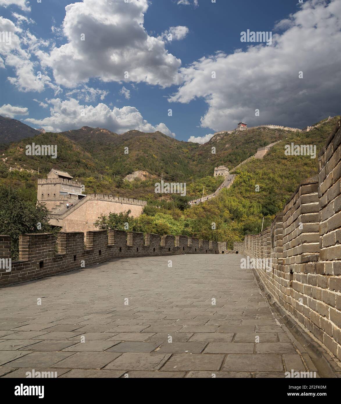 View of one of the most scenic sections of the Great Wall of China ...