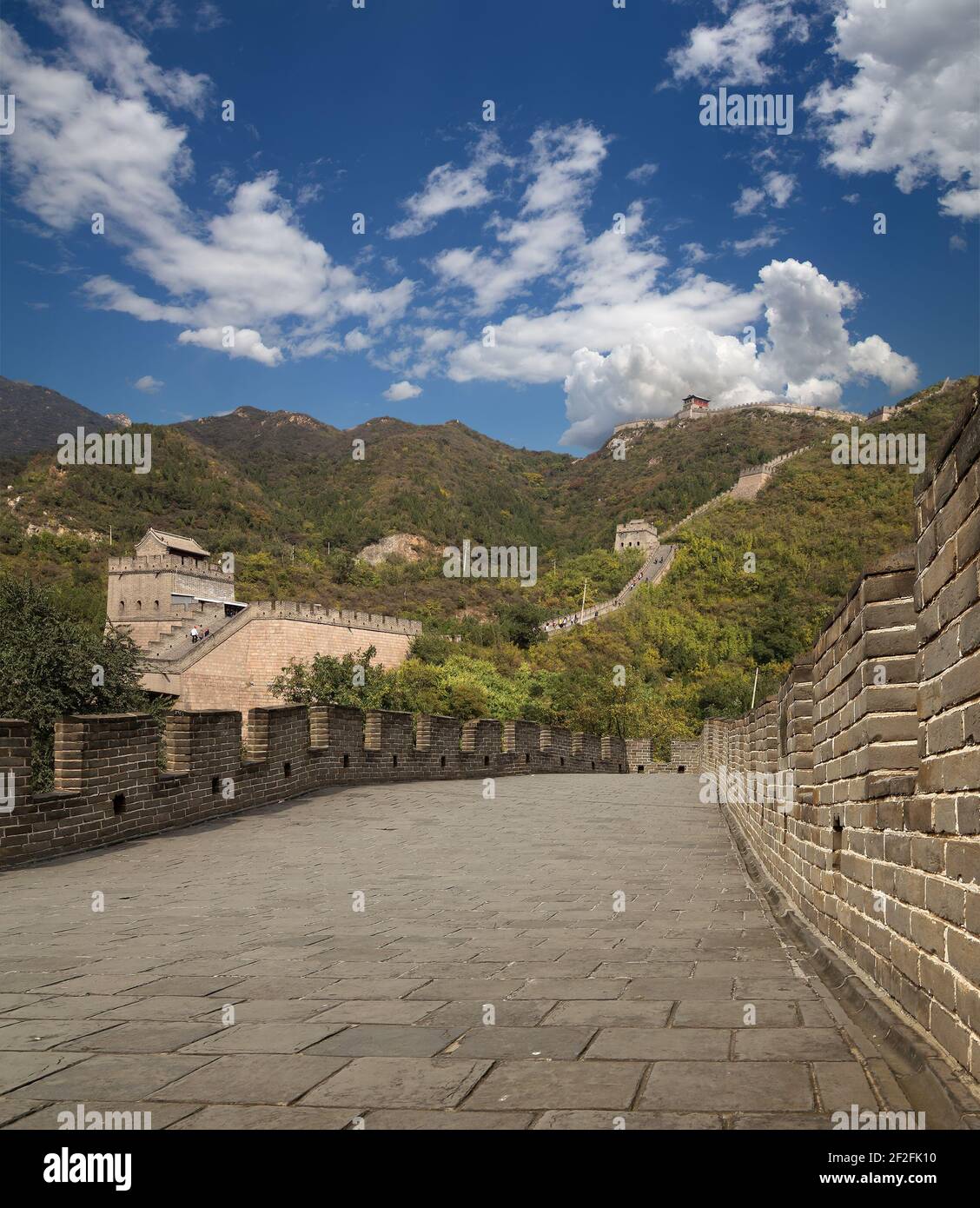 View of one of the most scenic sections of the Great Wall of China ...